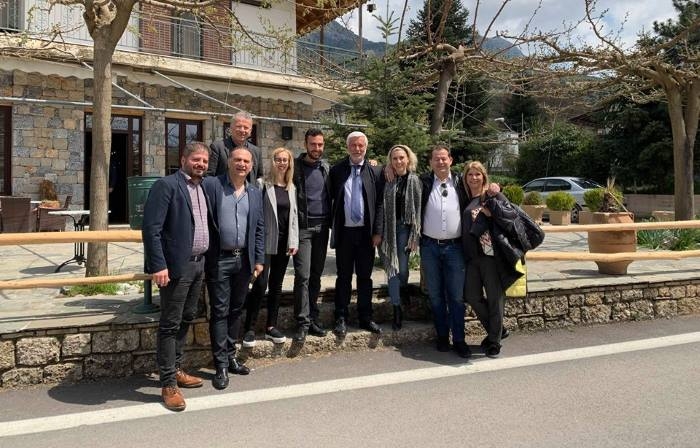 Από το Ξυλόκαστρο και την ορεινή Κορινθία απευθύνθηκε ο Πέτρος Τατούλης ...