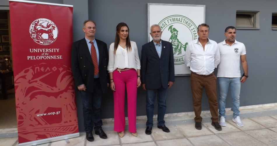 Τελετή παράδοσης και παραλαβή της δωρεάς του Μεσσηνιακού στο ...